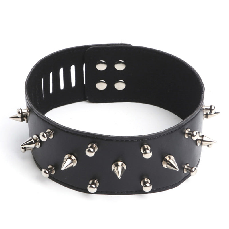 Shop Extra Spikey Collar - Love Shop